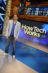 How Tech Works (2012) movie posters